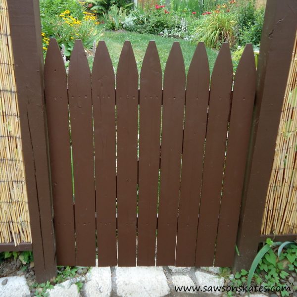 gate installed 1 - Saws on Skates