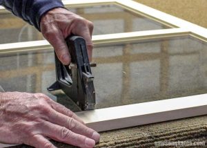 How to Glaze a Window (Tips from a Pro) | Saws on Skates®