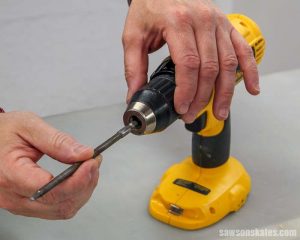 how-to-change-a-drill-bit-9 - Saws on Skates