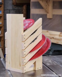 DIY Saw Blade Holder (Easy-to-Make Storage Rack) | Saws on Skates®