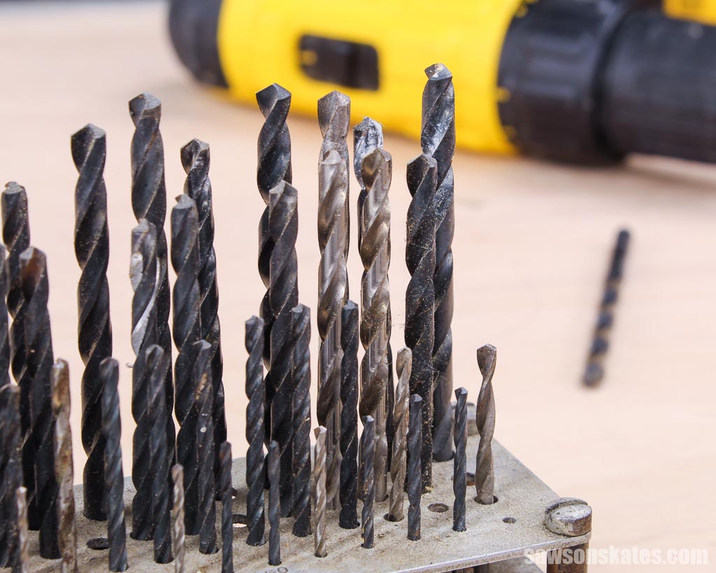 how-to-use-a-drill-3 - Saws on Skates