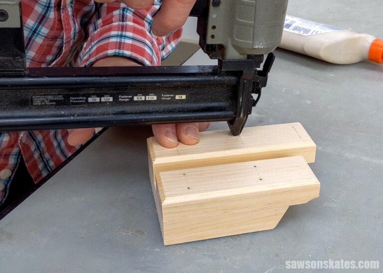 DIY Wooden Phone Stand (Easy, Functional & Cheap) | Saws on Skates®