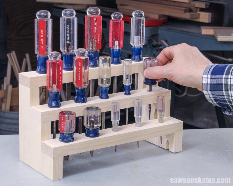 easy-wood-project-screwdriver-holder-1 - Saws on Skates
