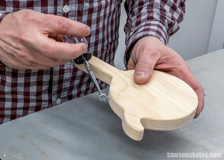 DIY Handheld Hook-and-Ring Game | Saws on Skates®