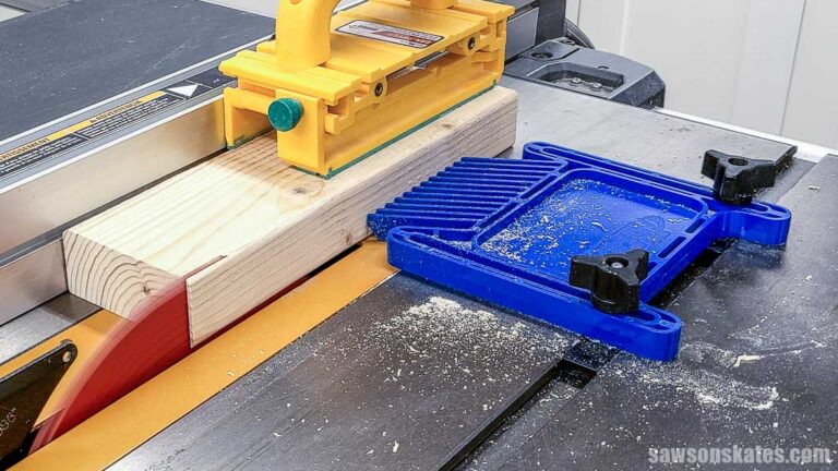 How to Cut 2×4s Lengthwise (With a Table Saw) | Saws on Skates®