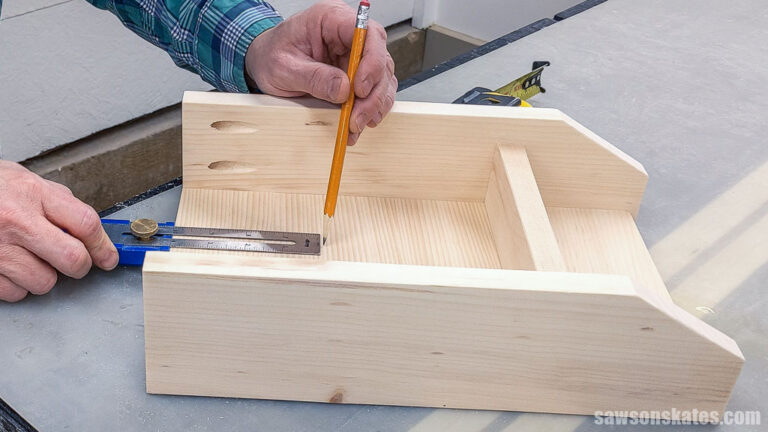 DIY Wall-Mounted Key Cabinet (Simple and Rustic) | Saws on Skates®