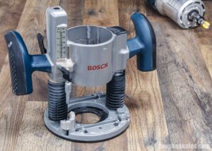 Plunge Router vs Fixed-Base (Which is Right for You?) | Saws on Skates®