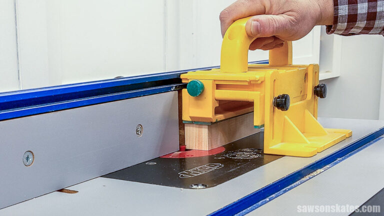 DIY Wood Trivet with Feet (Easy Elegance) | Saws on Skates®