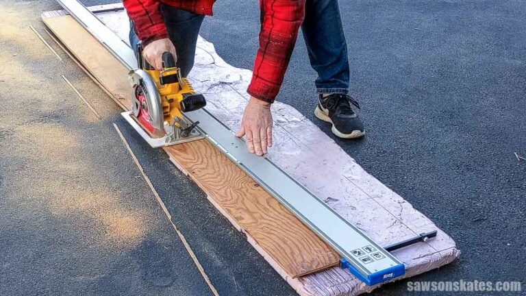 DIY Gingerbread House Yard Decoration | Saws on Skates®