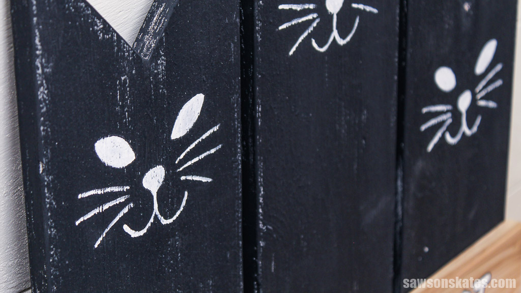 diy-halloween-cat-sign-4 - Saws on Skates