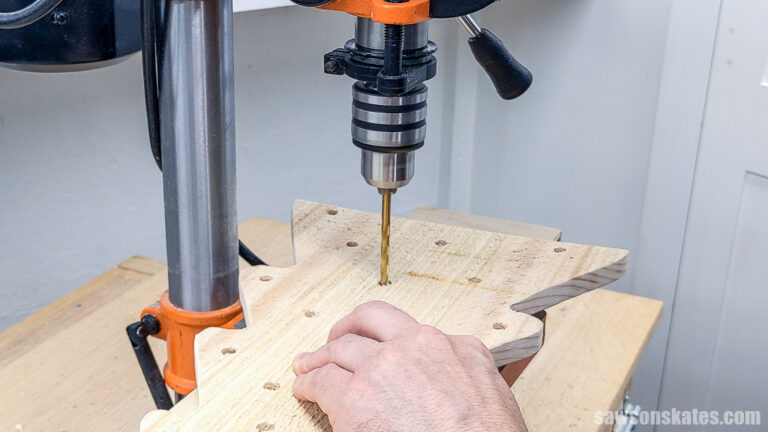 DIY Rustic Wooden Christmas Tree with Lights | Saws on Skates®