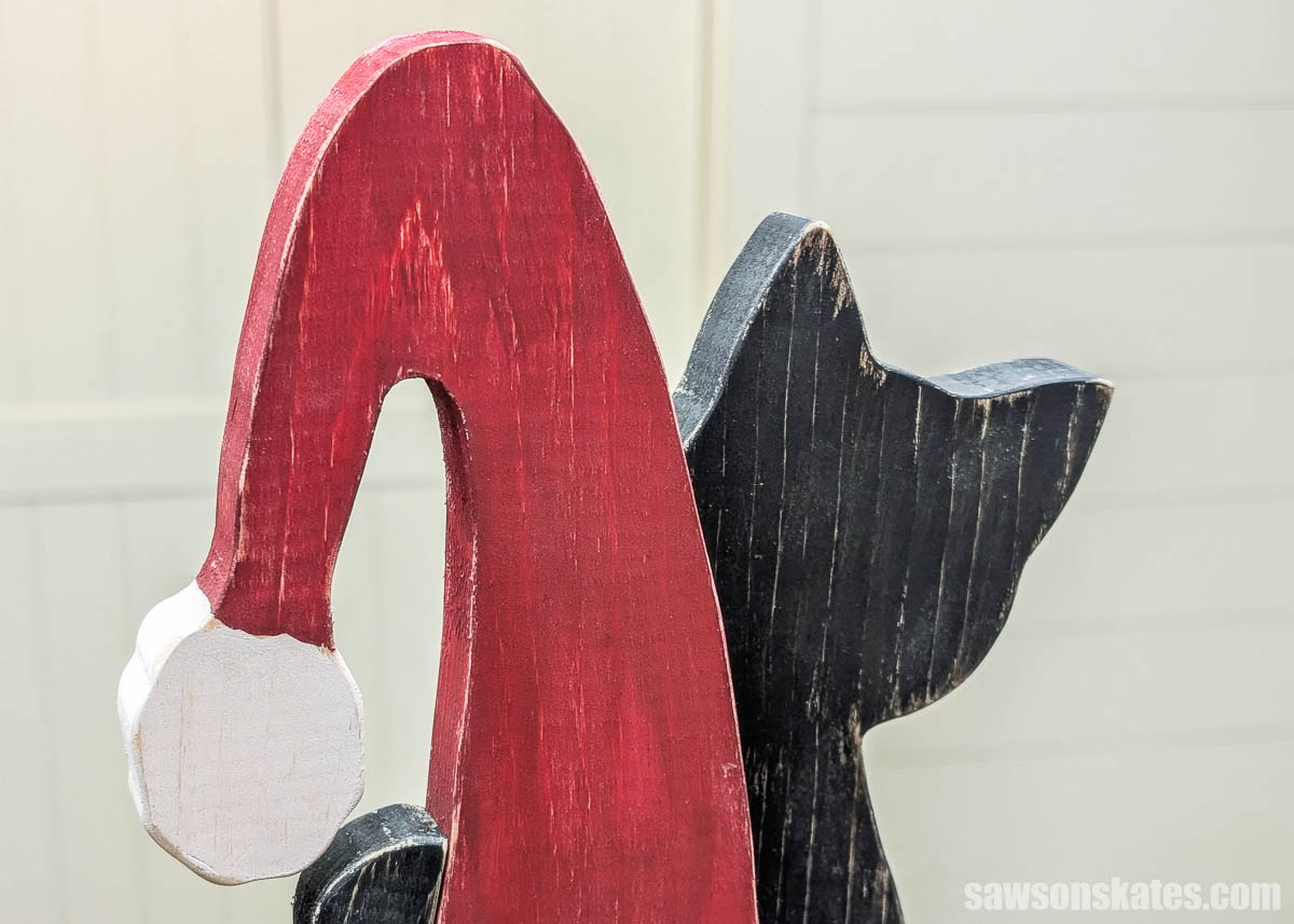 DIY Cat and Santa Hat Christmas Decoration | Saws on Skates®