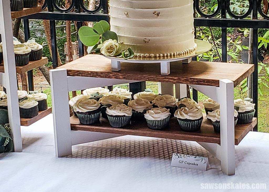 Diy Wedding Cupcake Stands
