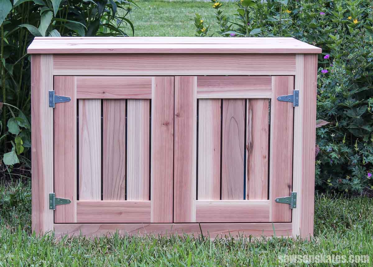 DIY Outdoor Storage Box with Doors | Saws on Skates®